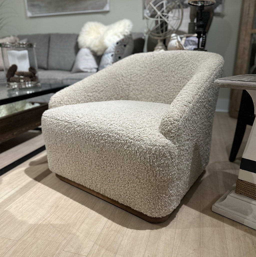 Bernie Swivel chair – Elizabeth Interiors